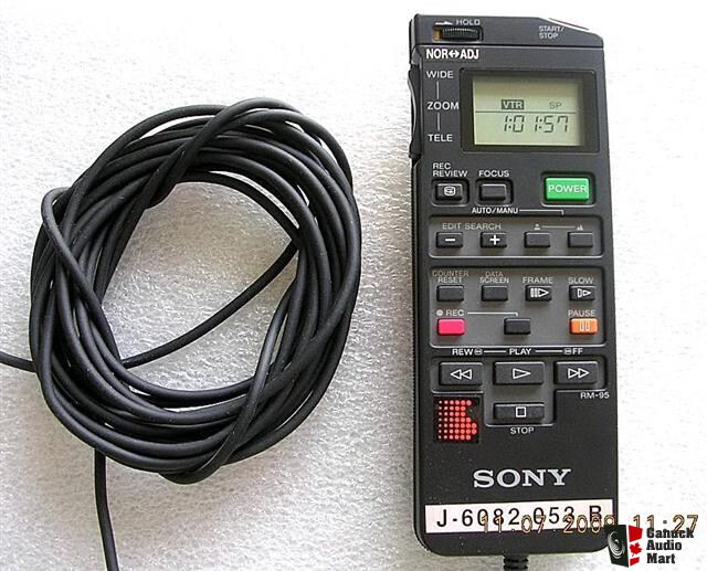 SONY RM95 remote control part # J6082053B. Photo #154205 - Canuck Audio ...