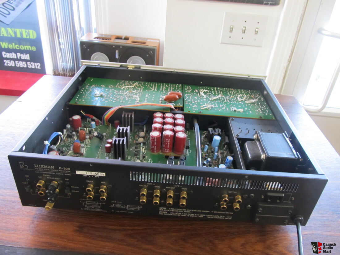 Luxman C 300 Preamplifier w/ Matching M 300 Power Amp Photo #1543692 ...