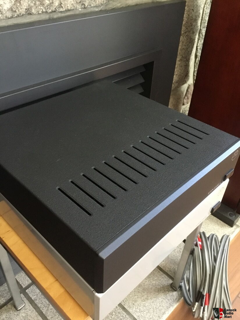 Linn Keilidh Bi-Amped Speakers with 2 Linn LK85 Power Amps Photo ...