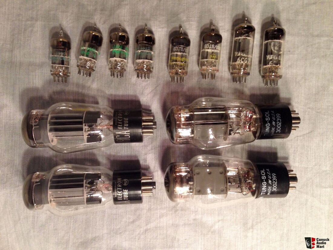 Woo Audio 2 Headphone amplifier and vacuum tube collection Photo ...