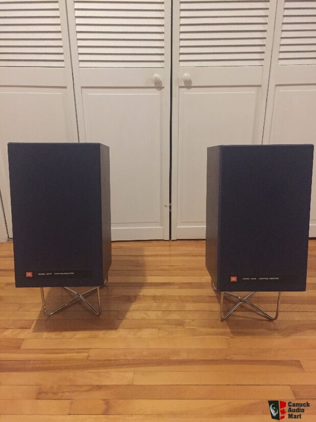 JBL 4301B Professional Series Monitors Photo #1547881 - Canuck Audio Mart
