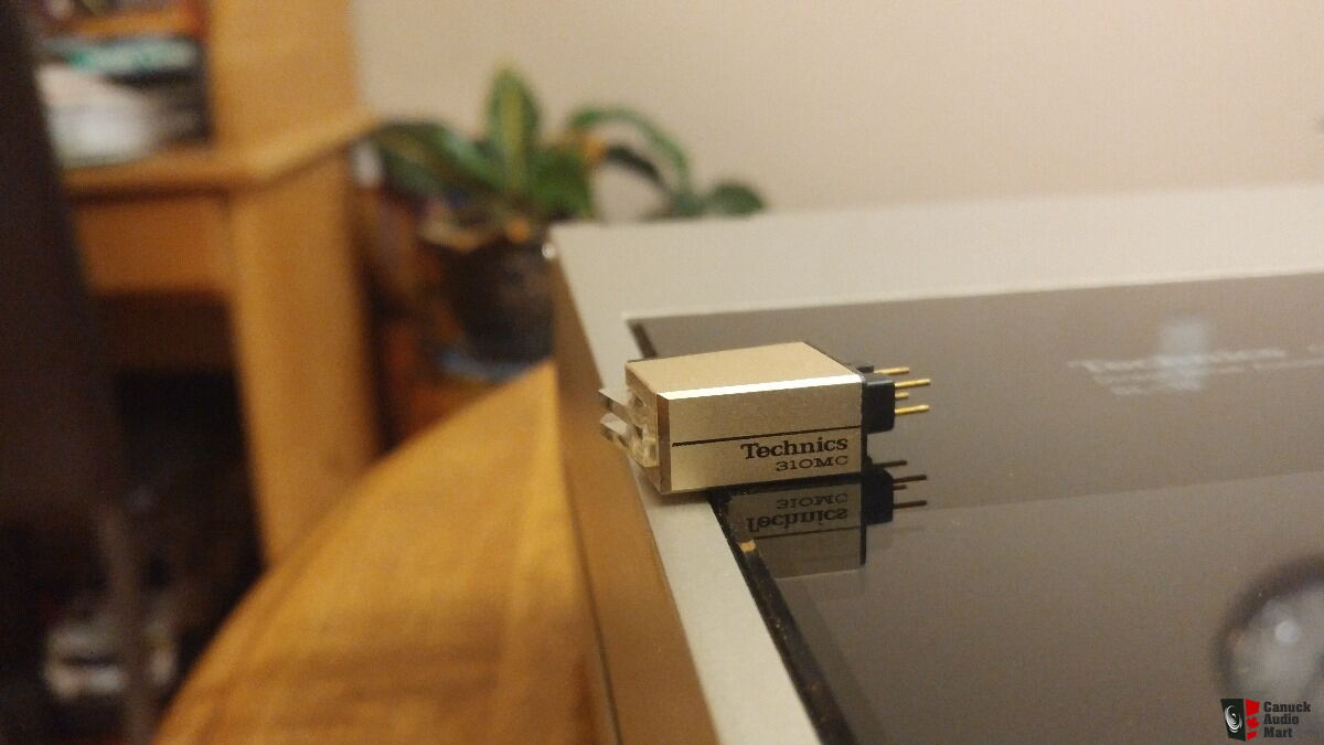 Technics SL-10 w/epc-310mc cartridge Photo #1554935 - Canuck Audio Mart
