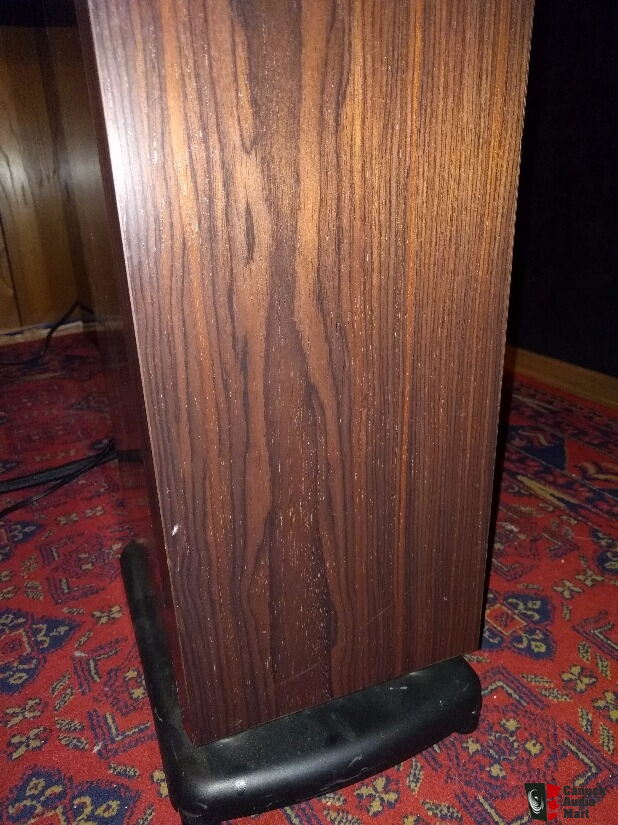 Polk RT-1000p speakers with built-in powered subwoofers Photo #1558121 ...