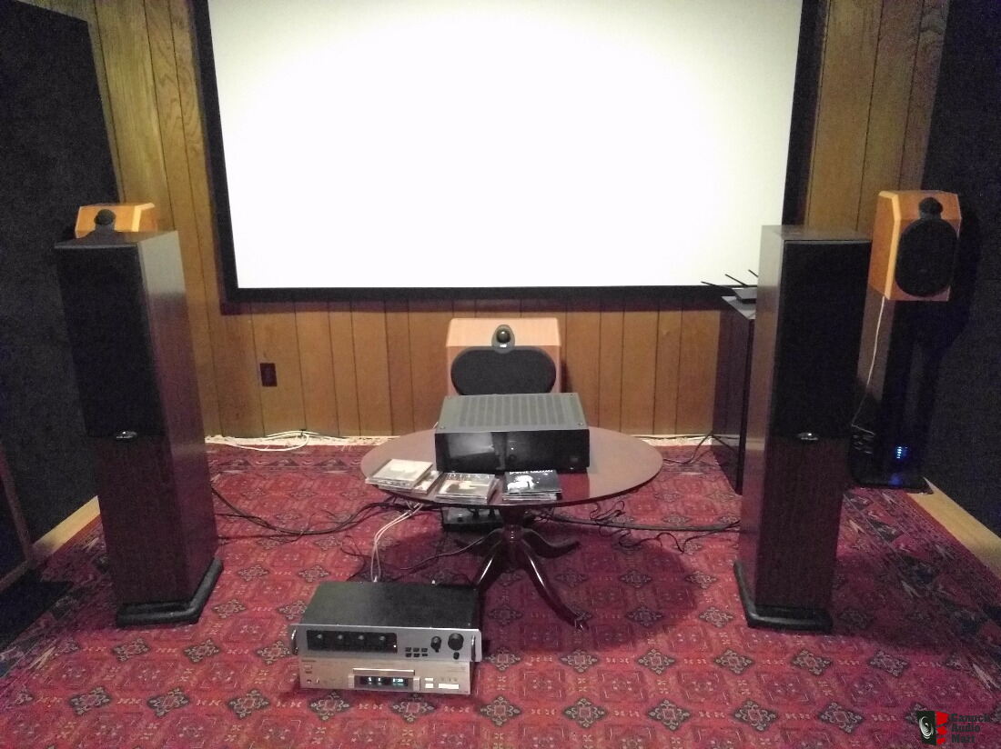 Polk RT-1000p speakers with built-in powered subwoofers Photo #1558129 ...