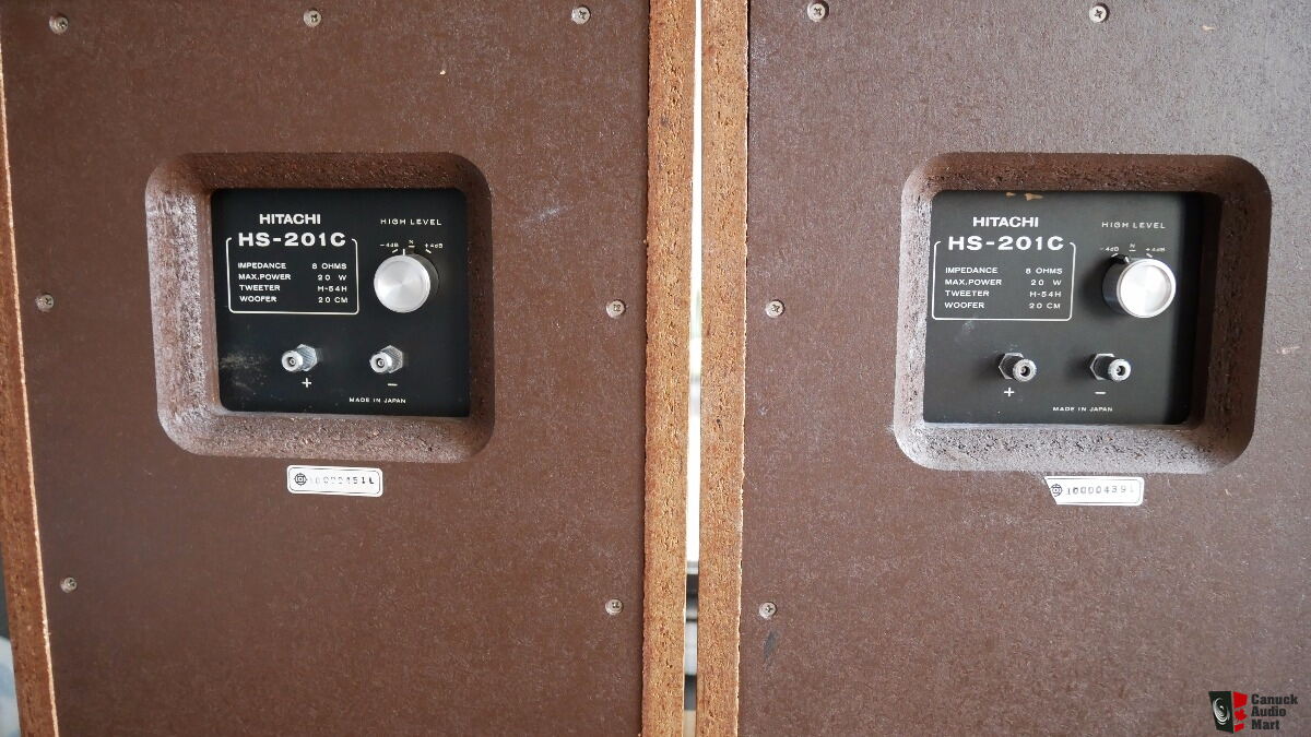 Hitachi HS-201C Stereo Speaker Pair HS201C -- A classic 1970's speaker ...
