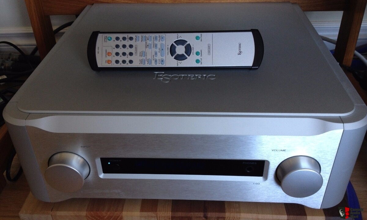 Esoteric I-03 Integrated Amplifier *Pending Photo #1607223 - Canuck ...