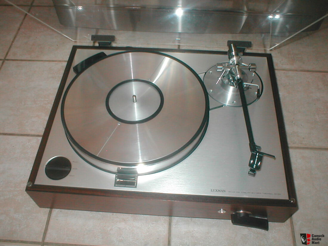 Luxman PD-300 turntable Photo #1607644 - UK Audio Mart