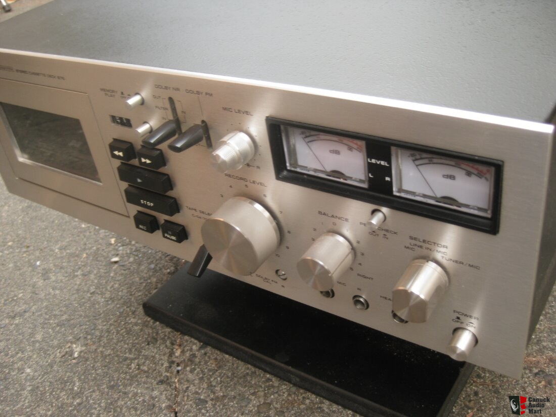 Technics 676 Classic Vintage Cassette Deck Photo #1612062 - US Audio Mart