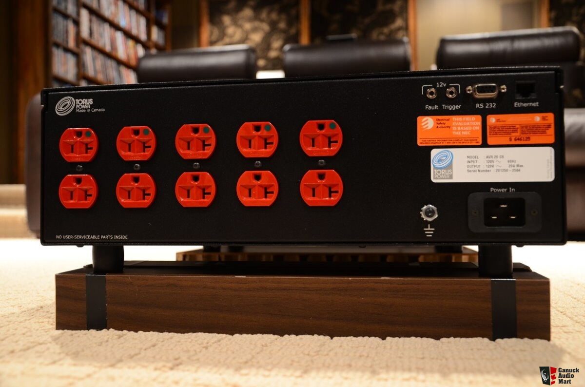Torus AVR 20A Power Conditioner Photo #1629679 - UK Audio Mart