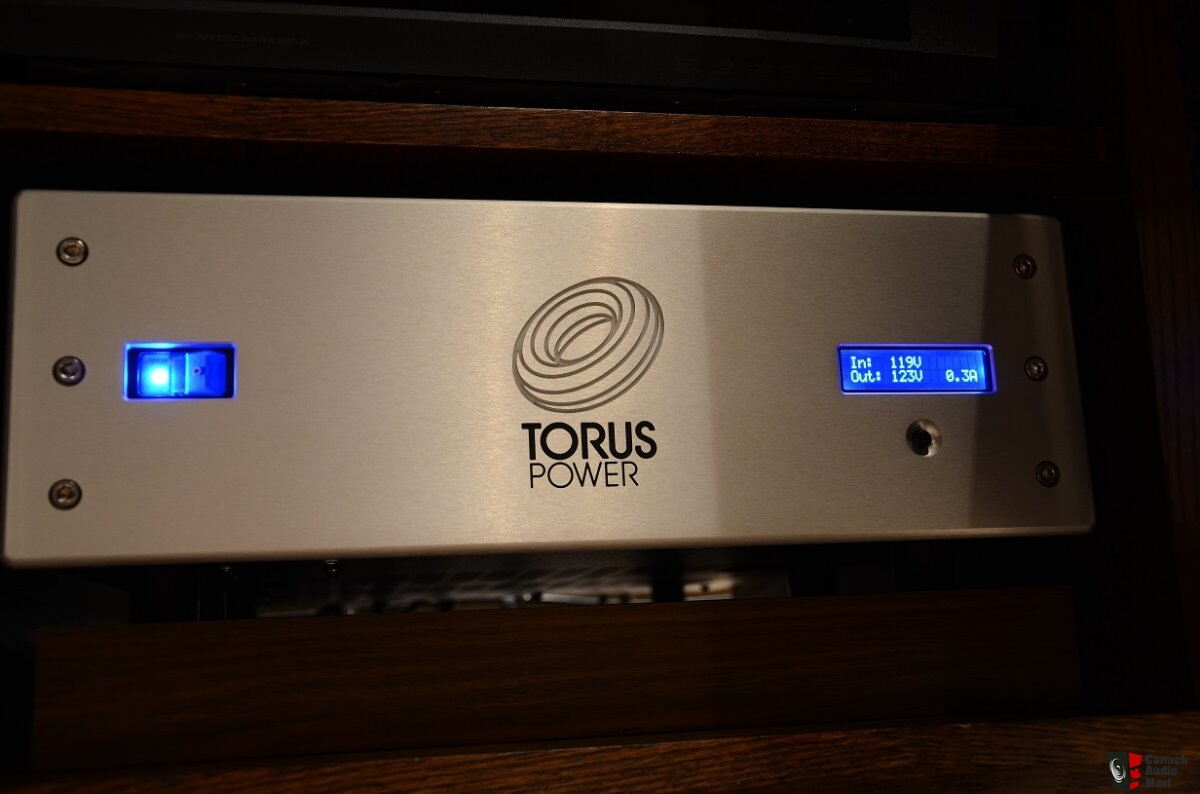 Torus AVR 20A Power Conditioner Photo #1629679 - UK Audio Mart