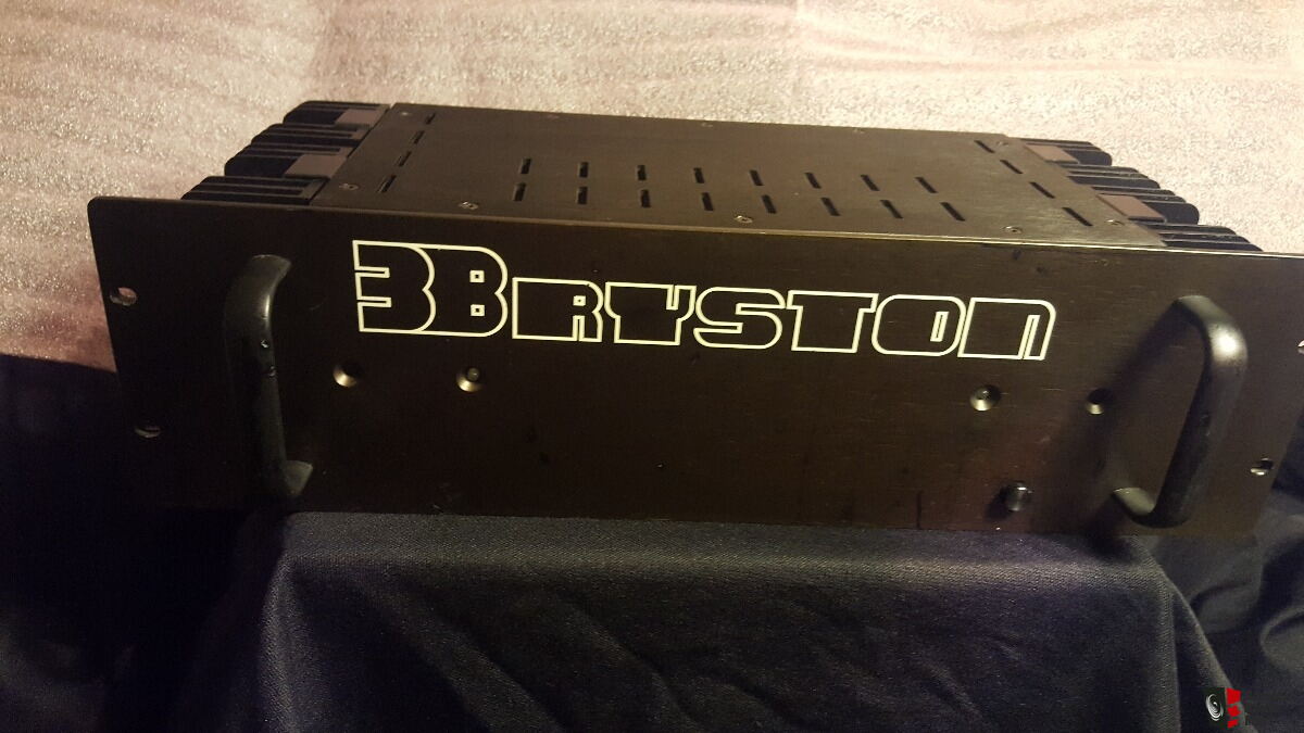 up for sale is a Bryston 3B PRO POWER Amp and 0.5B Preamp Photo ...