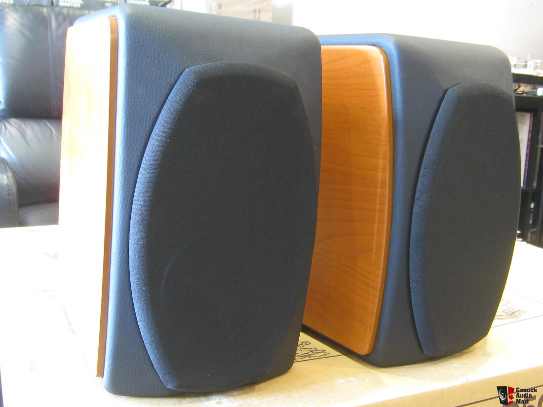 Opera Mezza 2012 Bookshelf Speakers Photo #1646756 - US Audio Mart