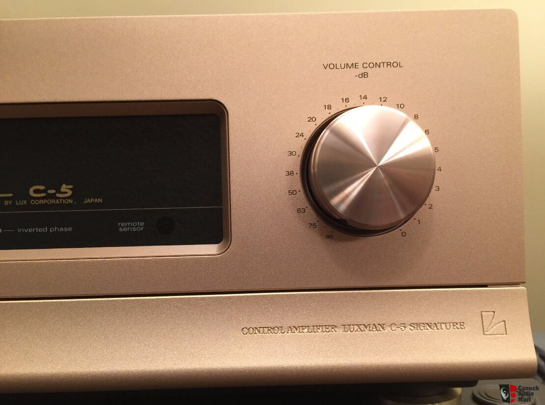 Luxman C-5 Signature Preamplifier Photo #1653303 - US Audio Mart