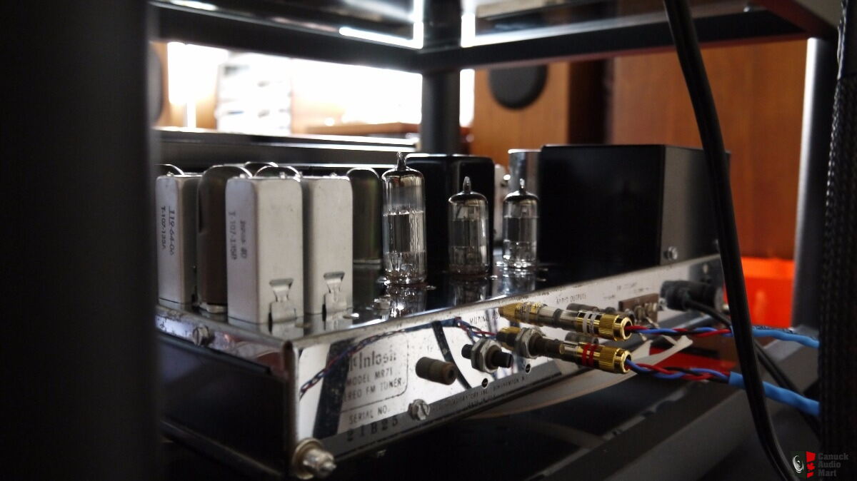McIntosh MR71 Tube Tuner **Just Serviced Photo #1663590 - Canuck Audio Mart
