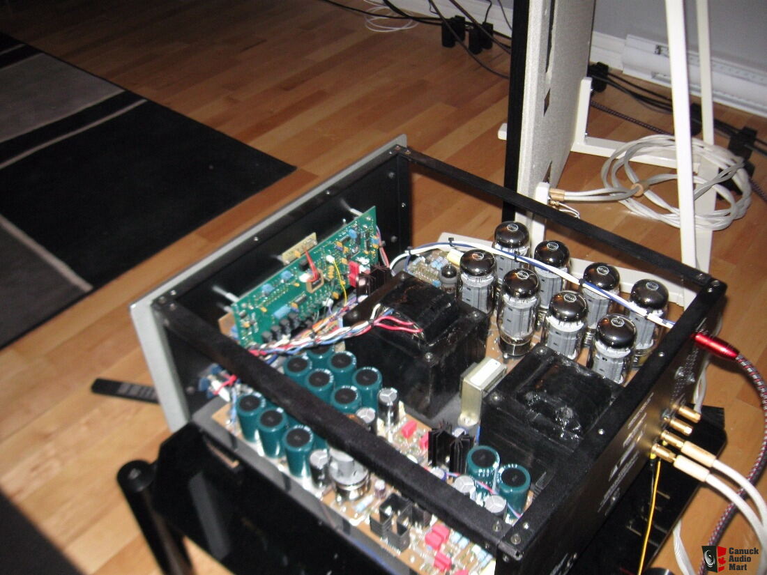 Audio Research Ref 210 Photo #1668451 - Canuck Audio Mart