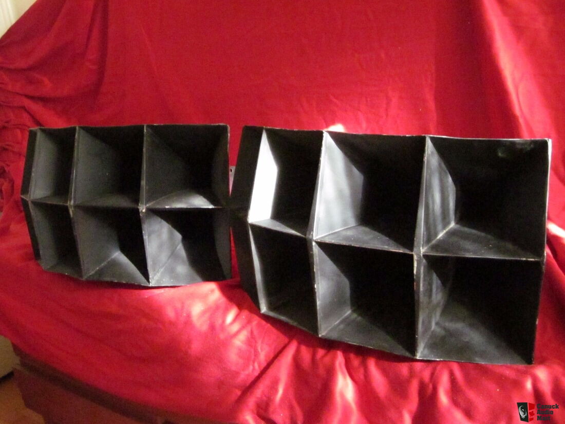 Altec 805 B tar-filled Horns (pair) Photo #1671994 - Canuck Audio Mart