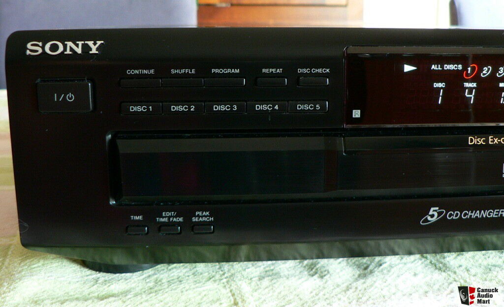 SONY CDP-CE335 5 CD Player changer Photo #167569 - Canuck Audio Mart