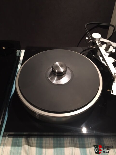 Amazon Reference turntable Photo #1678300 - US Audio Mart