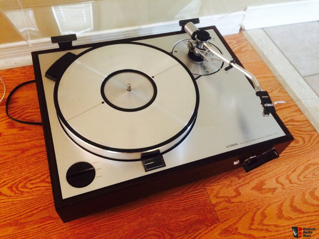 Luxman PD-300 turntable with Grace G-945 Silver tonearm and VS-300 ...