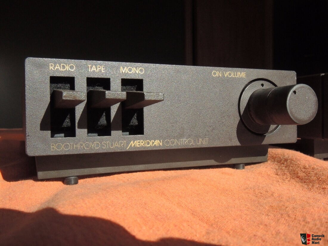 Vintage British Meridian Preamp 101 with tuner 104 Photo #1704658 - UK ...