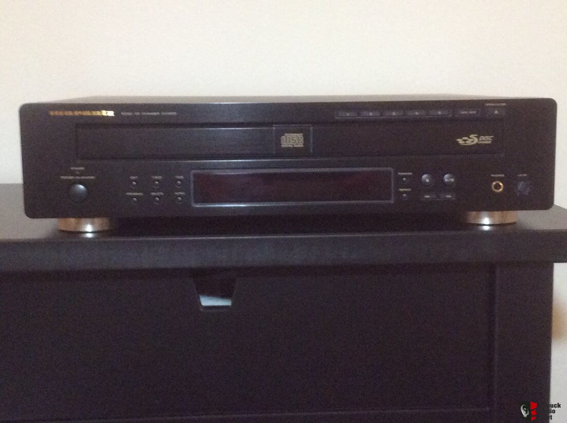 Marantz CC4300 5 CD Changer NEW PRICE Photo #1704959 - Canuck Audio Mart