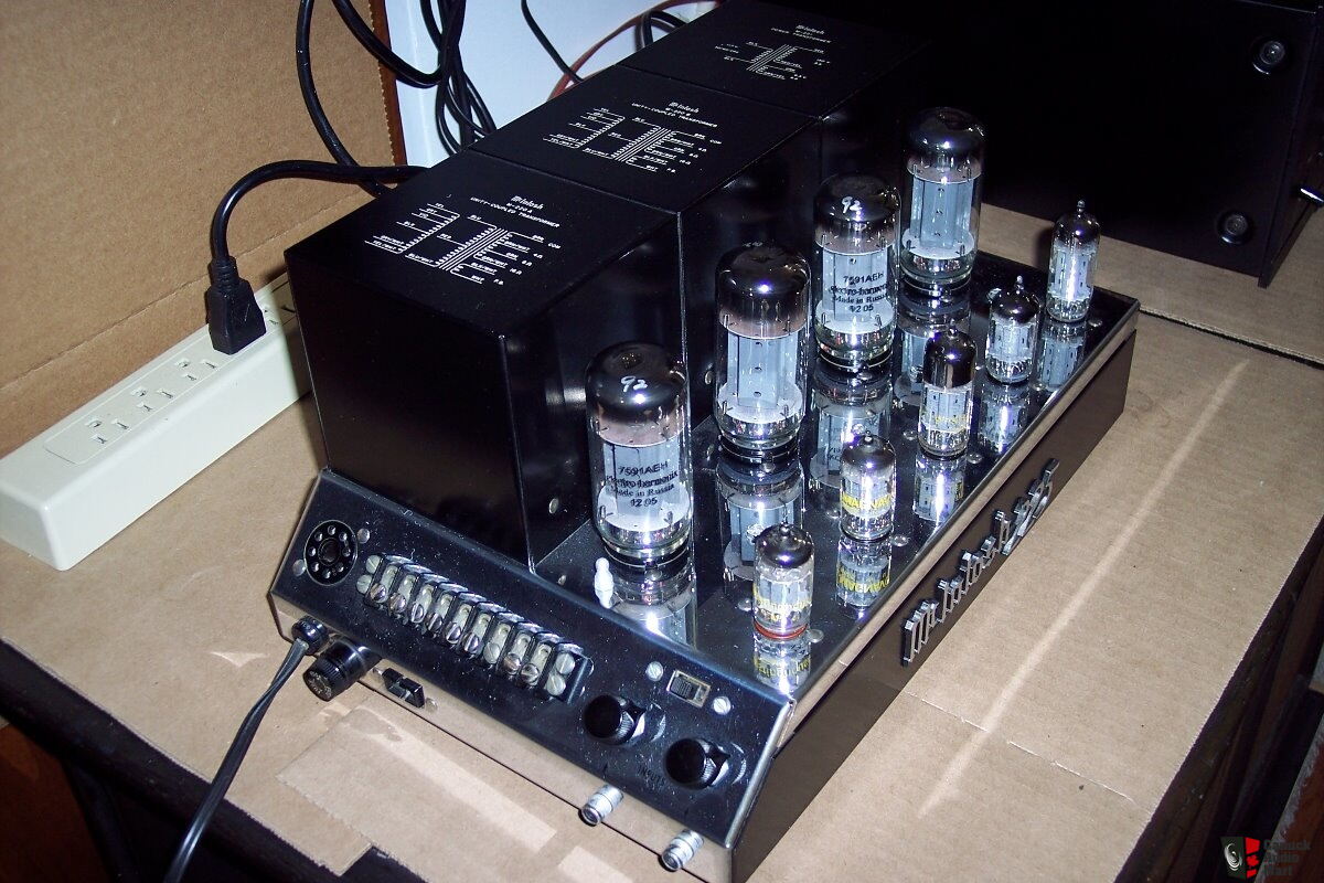 McIntosh MC225 Tube Power Amp Nice Photo #1705001 - Canuck Audio Mart