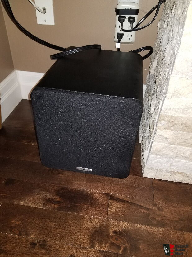 Polk Audio PSW111 8-Inch 300 Watt Compact Powered Subwoofer Photo ...