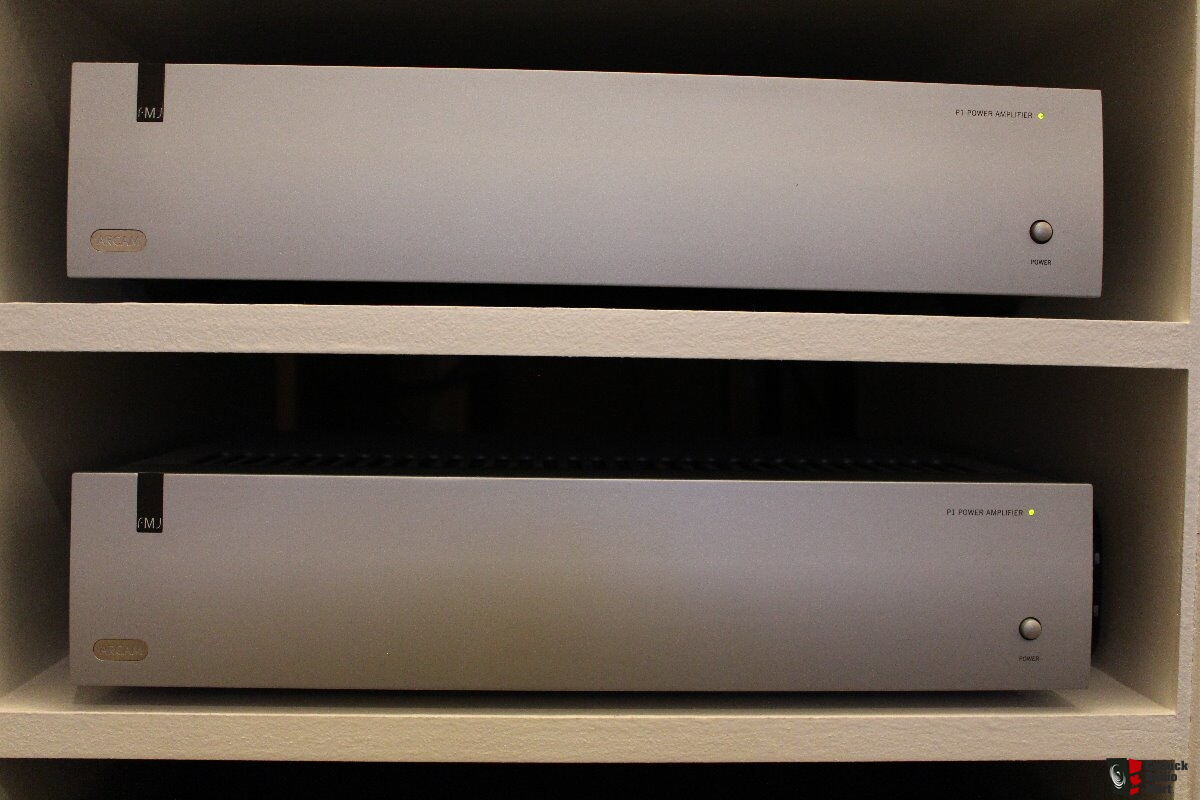 Arcam FMJ P1 Monoblock Amplifiers - (2) Photo #1709303 - Canuck Audio Mart