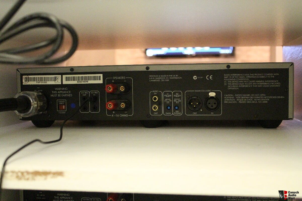 Arcam FMJ P1 Monoblock Amplifiers - (2) Photo #1709303 - Canuck Audio Mart