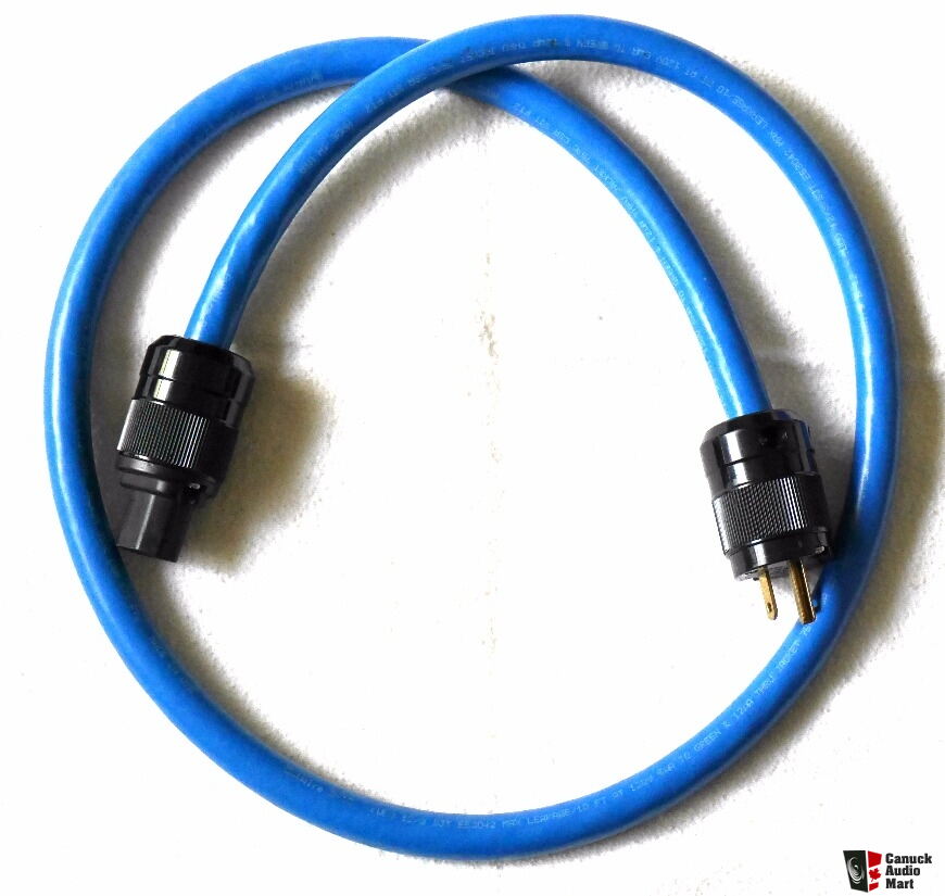 Gutwire B-12 AC Power Cables (Price reduced) Photo #1711942 - UK Audio Mart