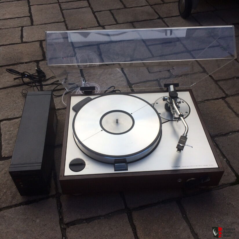 Luxman PD-300 turntable with Grace G-945 Silver tonearm and VS-300 ...
