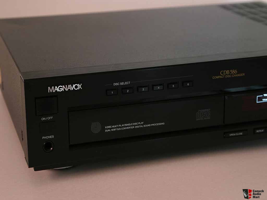 Magnavox (Philips) CDB-586 CD Changer