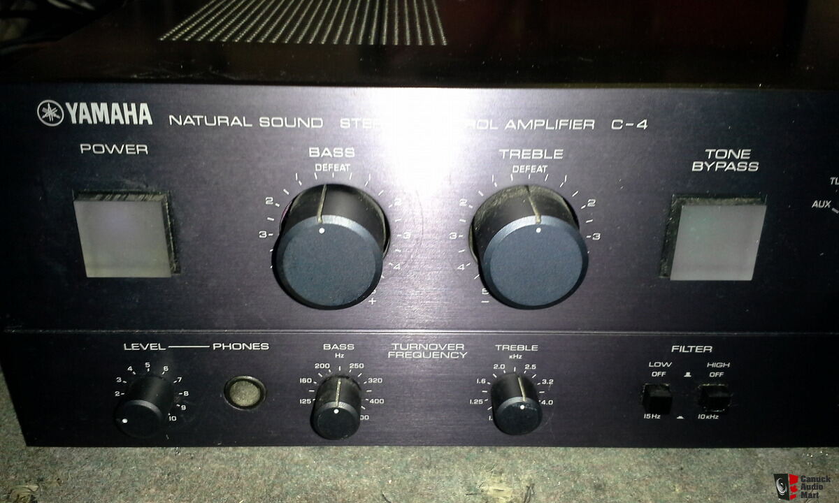 Yamaha C-4 Preamplifier Photo #1751276 - UK Audio Mart
