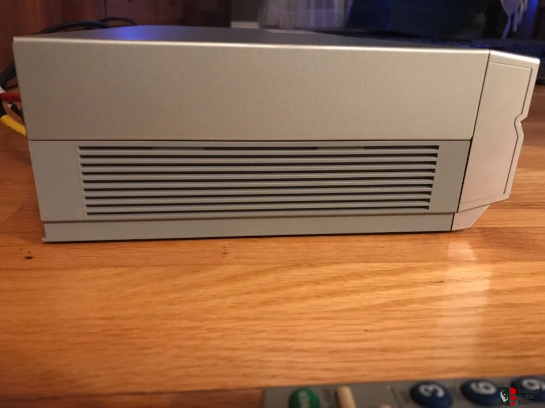 Sony SLV-N700 Full Chassis 4-Head Hi-Fi VCR VHS player with remote ...