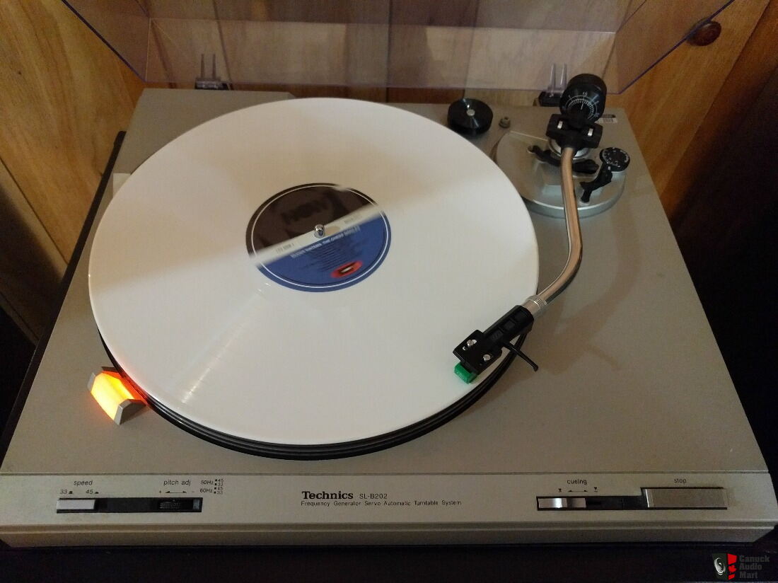 Technics SL-B202 turntable with AudioTechnica AT95 cartridge For Sale ...