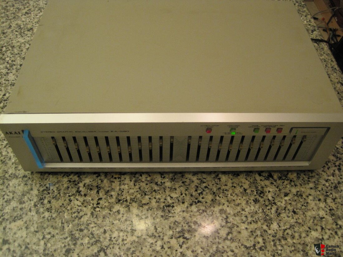 Akai EA-G90 12-Band Stereo Graphic Equalizer Photo #1783640 - US Audio Mart