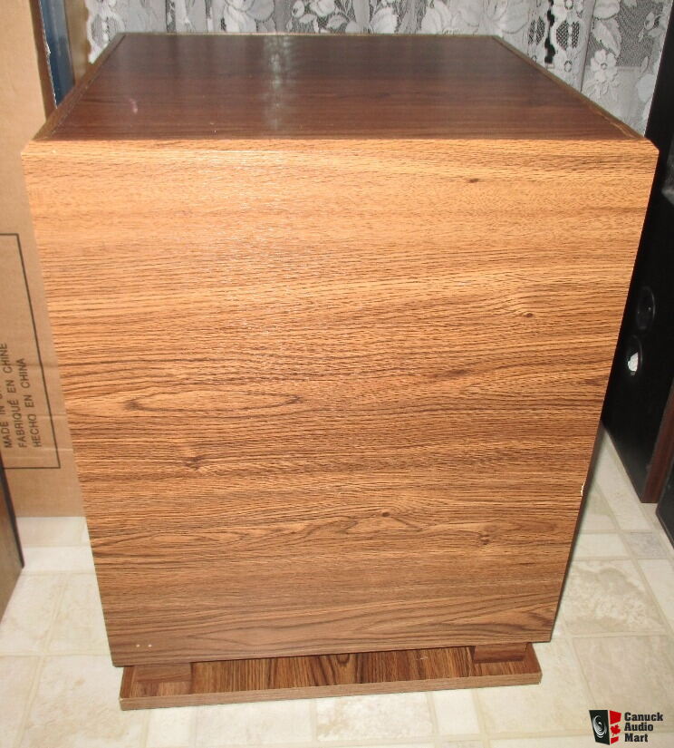 Vintage DBX Model DB-SW15 Plus Passive Subwoofer Photo #1797699 - US ...