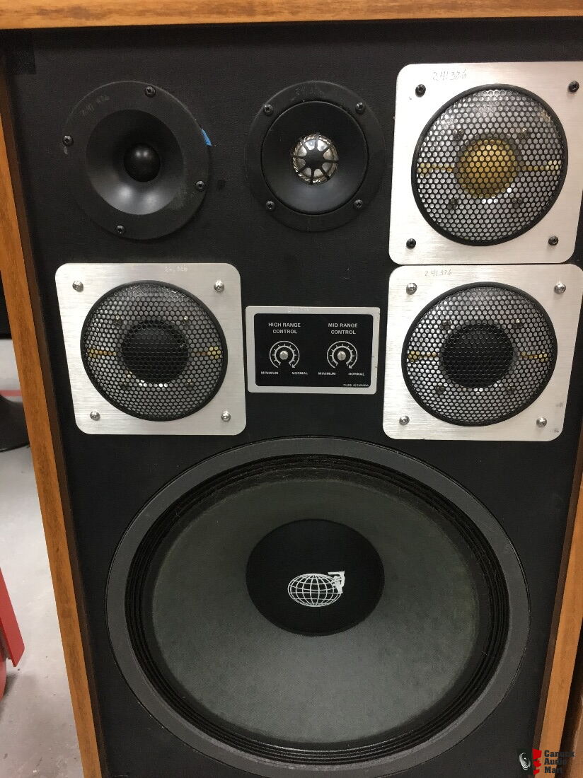 Unique ACCUSOUND 6-ways Floorstanding Speakers! Photo #1800025 - Canuck ...