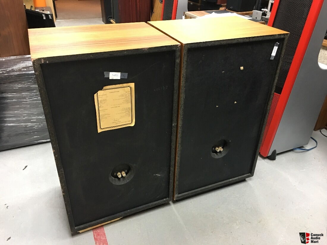 Unique ACCUSOUND 6-ways Floorstanding Speakers! Photo #1800025 - Canuck ...