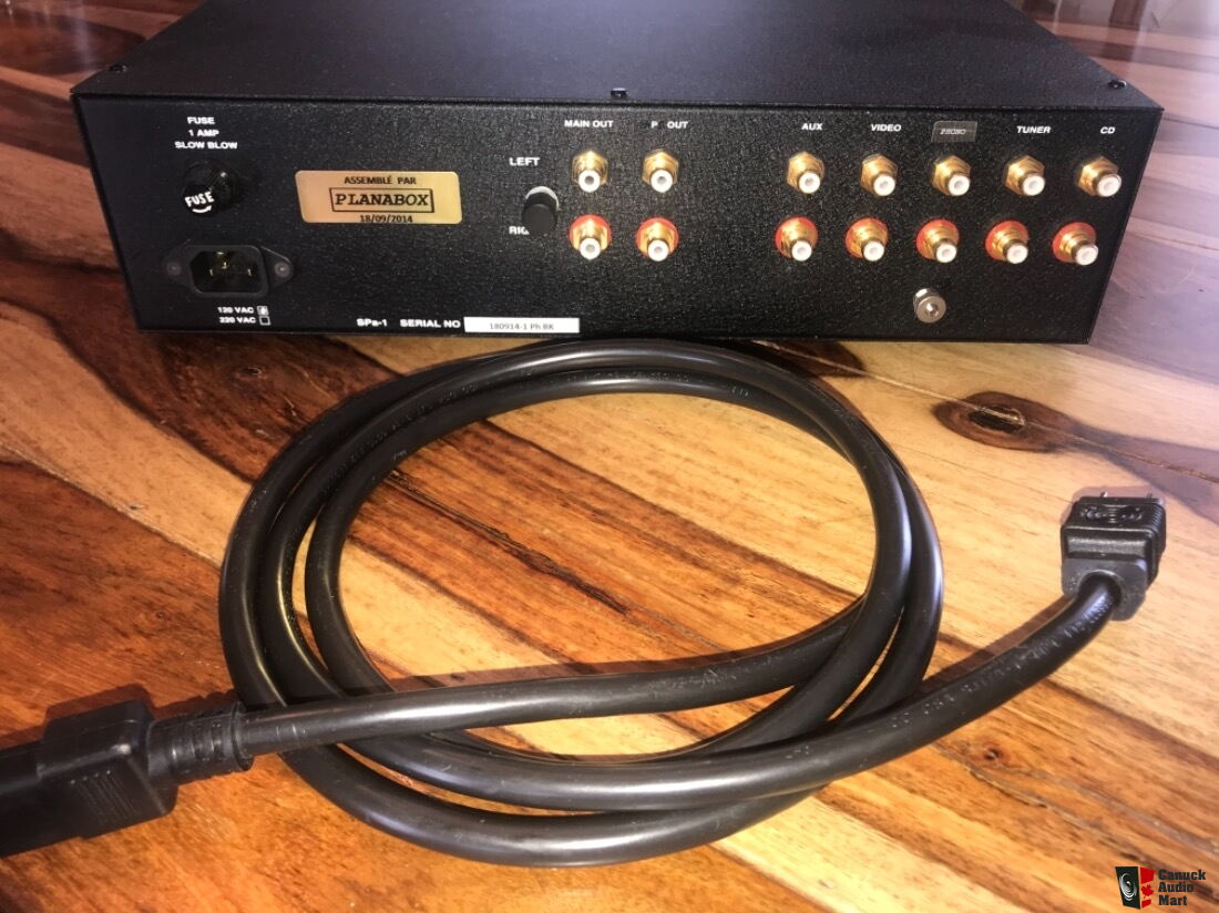 Caztech tube preamp with MM phono stage Photo #1825945 - US Audio Mart