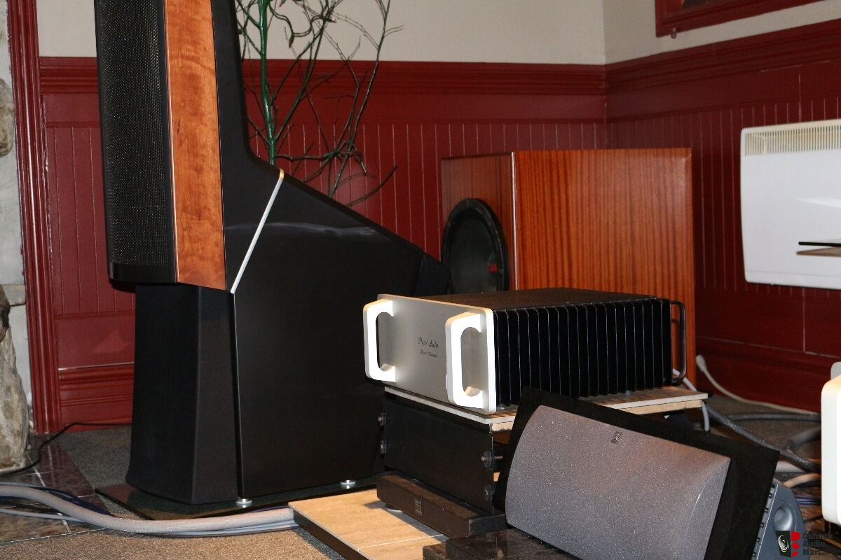Classe Audio M700 (seven hundred) mono block Photo #1827791 - Canuck ...