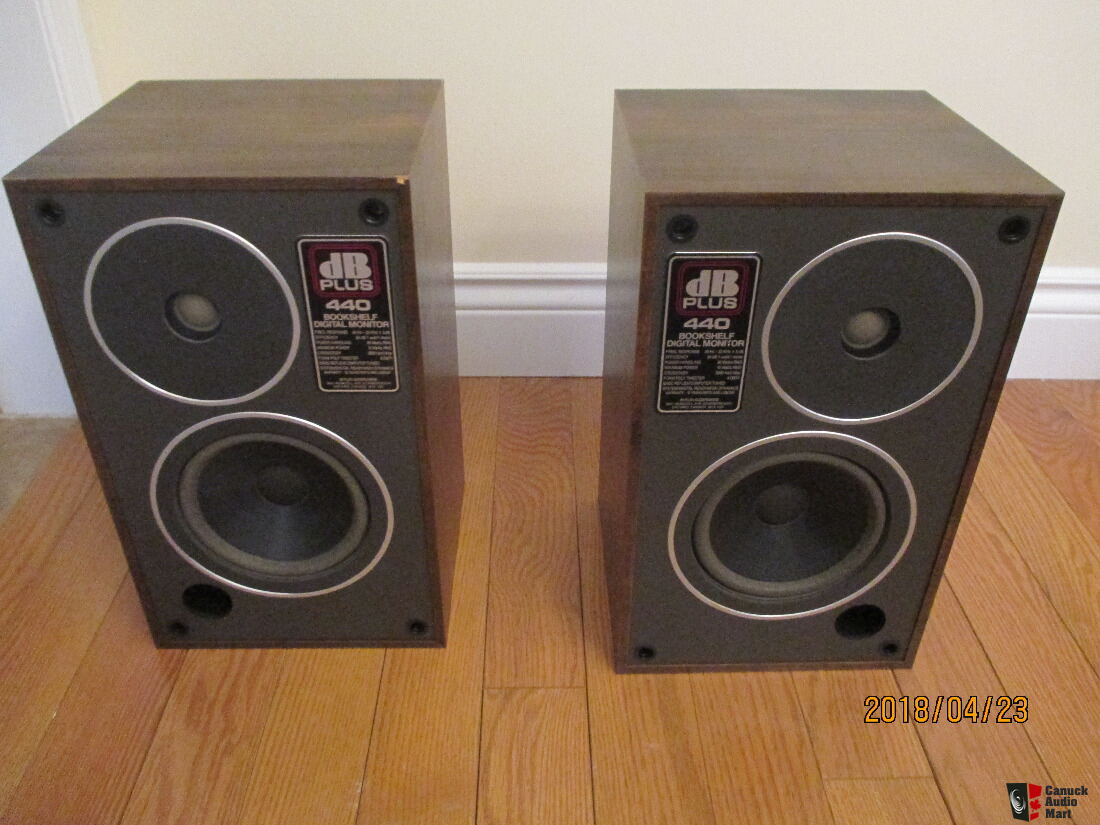 PAIR OF DB PLUS 440 Bookshelf MONITOR Speakers Photo #1864643 - US ...