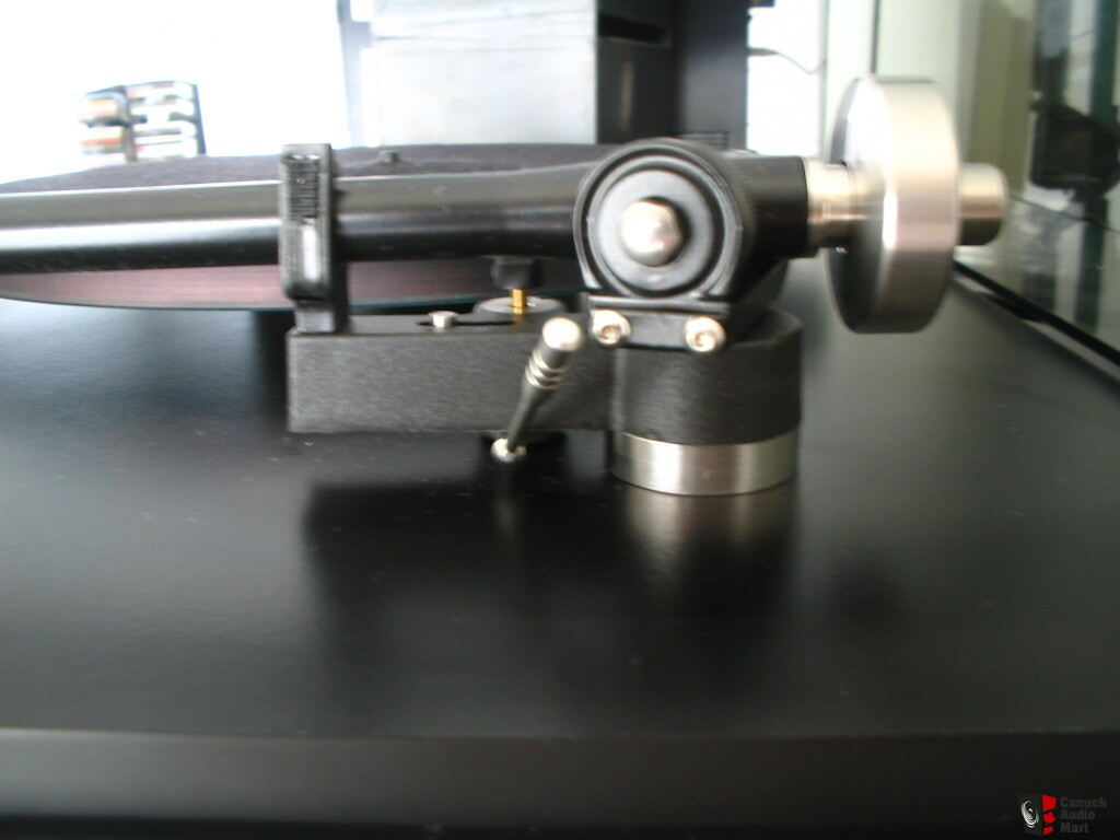 rega P 3 + srm/tech silent base Photo #187103 - Canuck Audio Mart