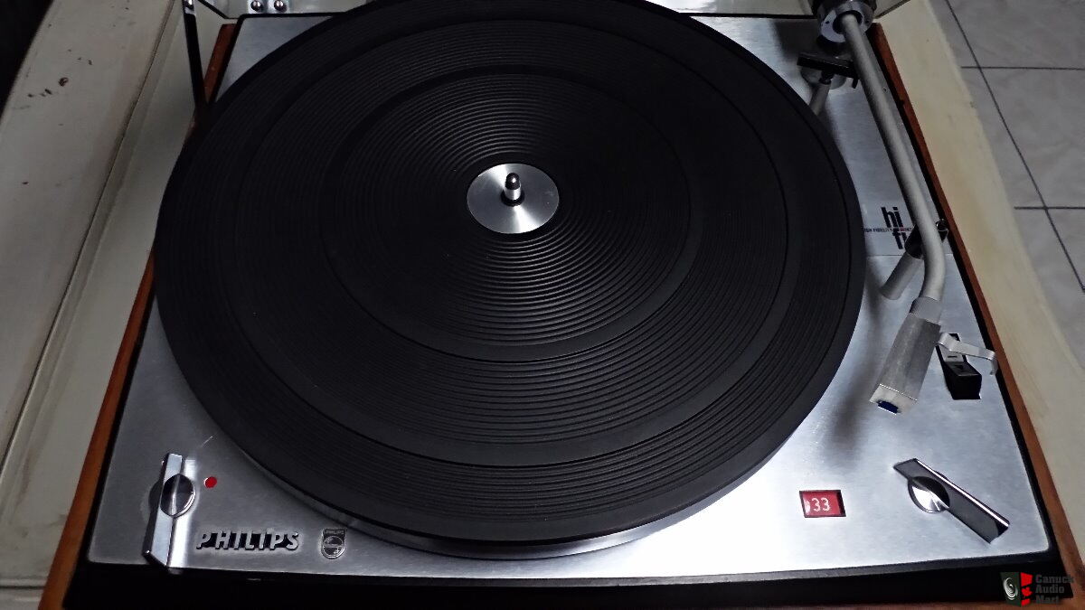 Philips GA-230 turntable Photo #1872356 - UK Audio Mart