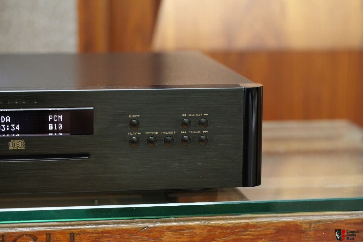 Rotel RCD-1570 CD Player with Manual, Remote Power Chord Photo #1872542 ...