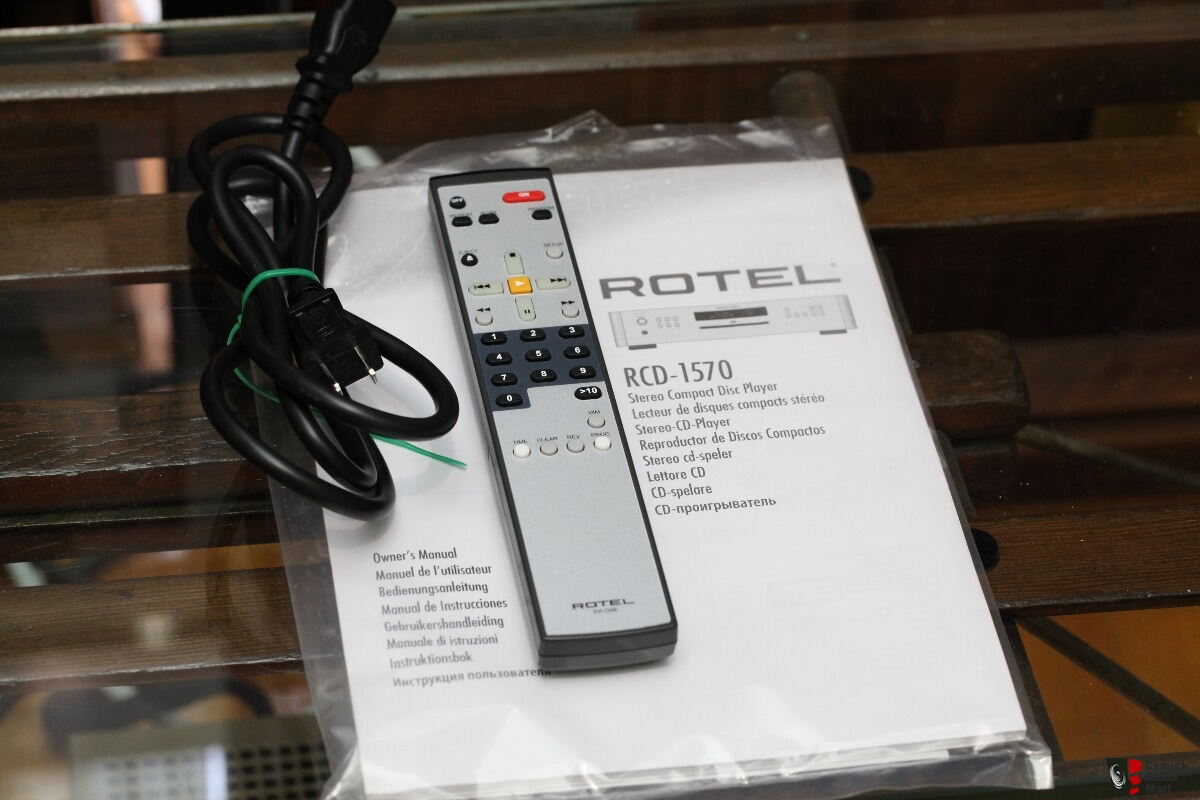 Rotel RCD-1570 CD Player with Manual, Remote Power Chord Photo #1872542 ...
