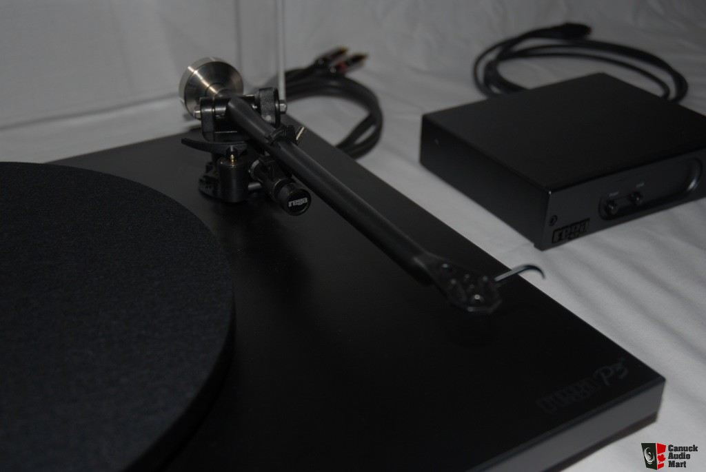 Rega P3-24 and TT-PSU Photo #1877495 - Canuck Audio Mart