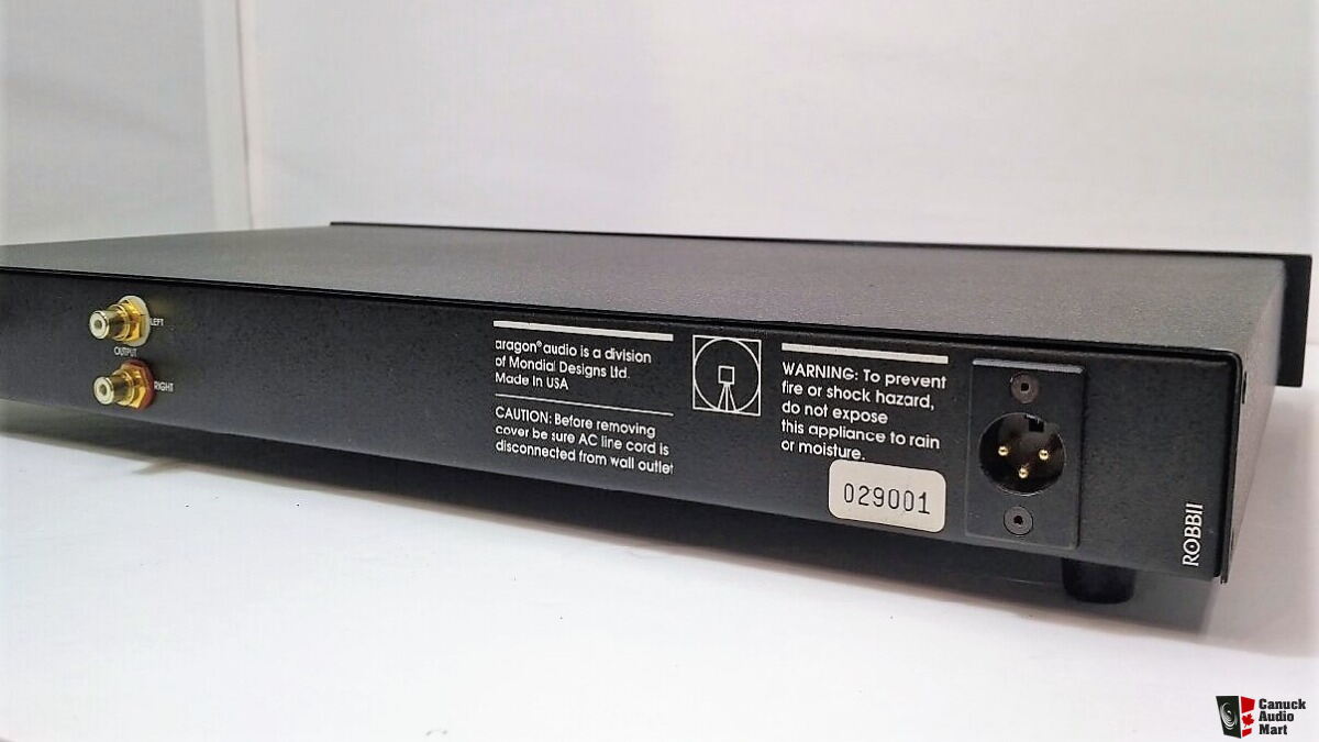 Aragon 47K Phono Stage with highly regulated medical power supply Photo ...