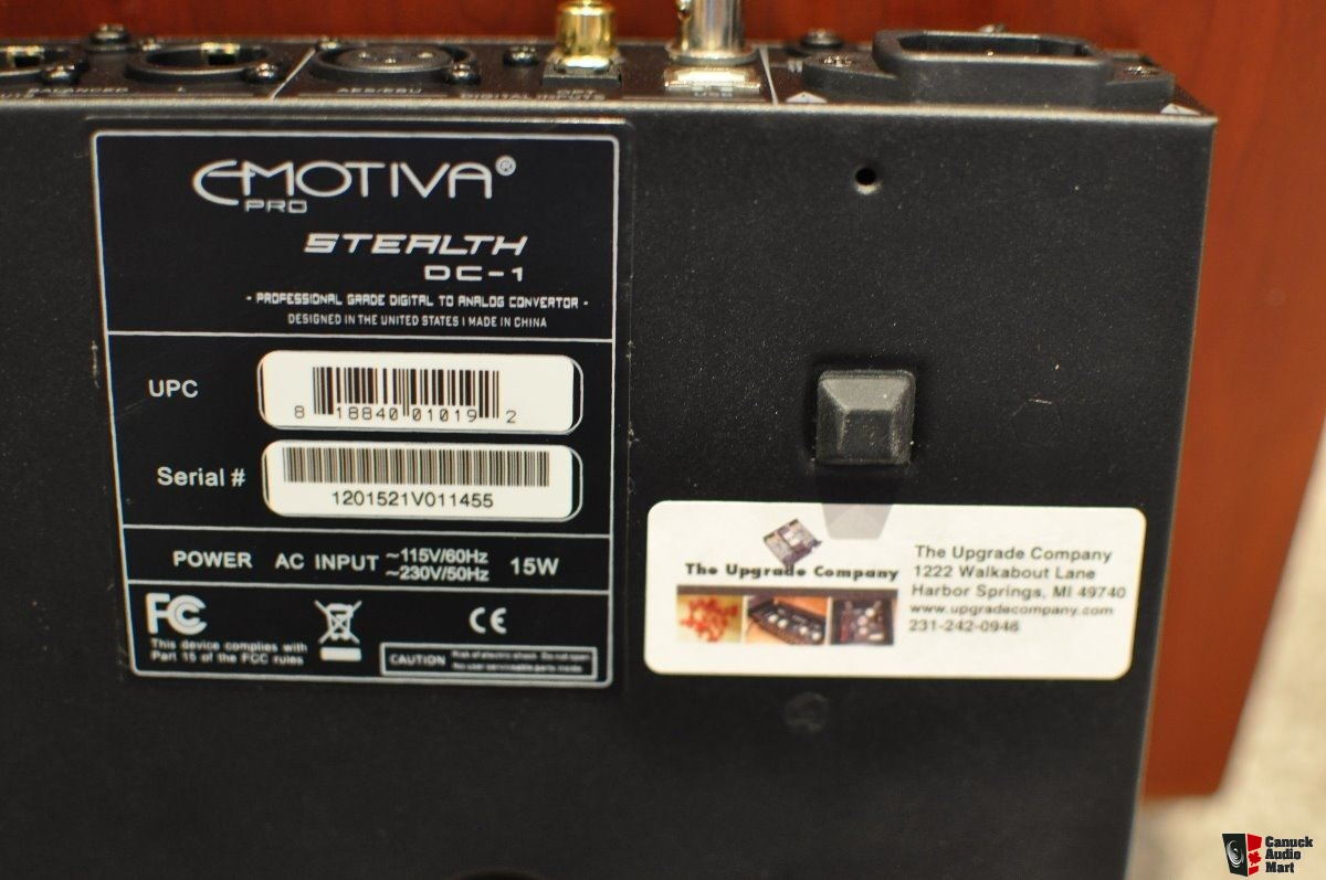 Emotiva Stealth DC-1 Signature Edition USB DAC/Preamp/Headphone amp ...