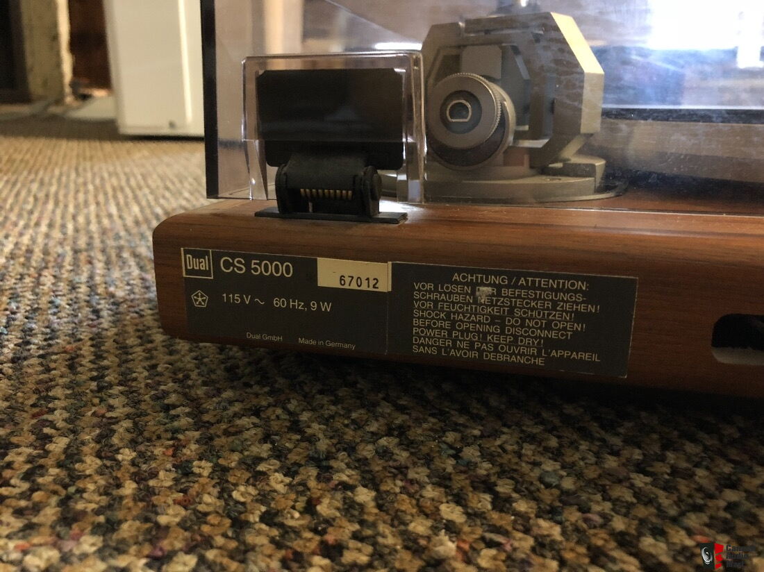 DUAL CS 5000 Turntable